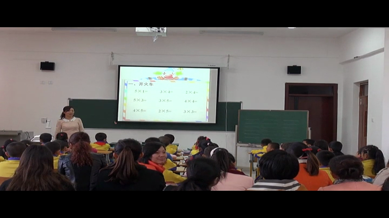人教版小学数学二年级上册_《6的乘法口诀》内蒙古-张老师公开