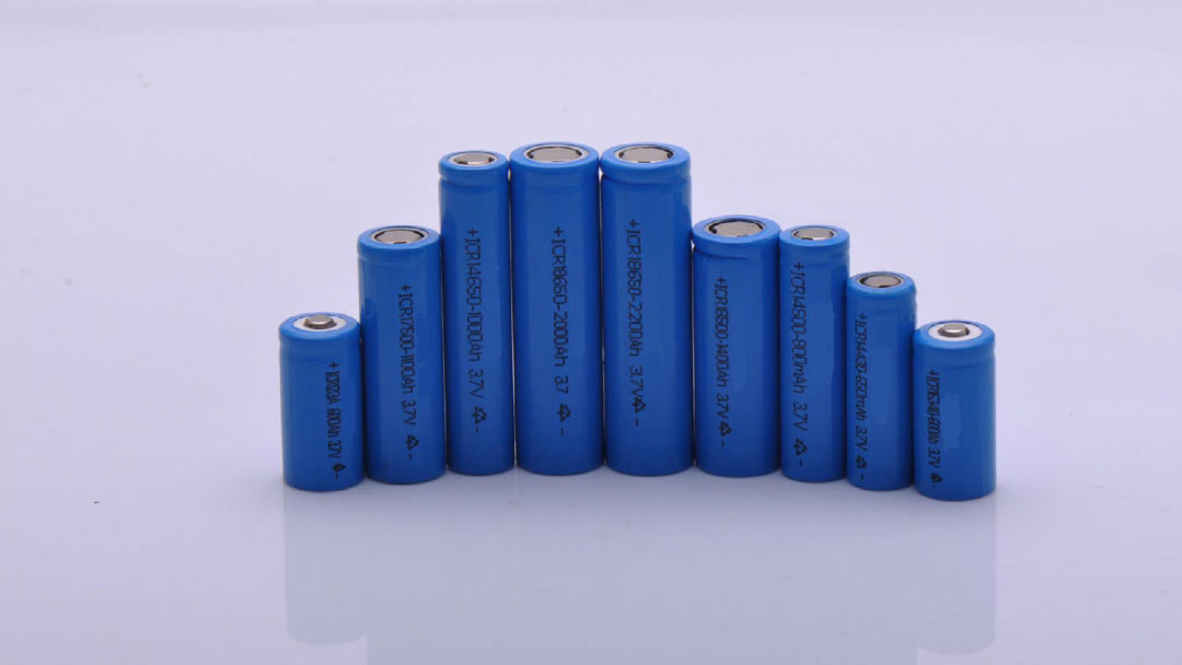 锂电池续航能力强,为何没有电动车使用它呢?今天可算明白