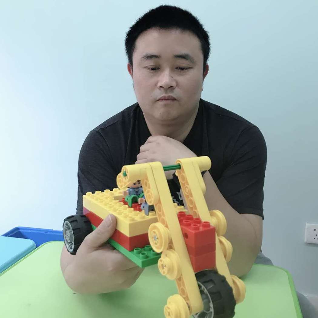 kevin带你玩积木 
