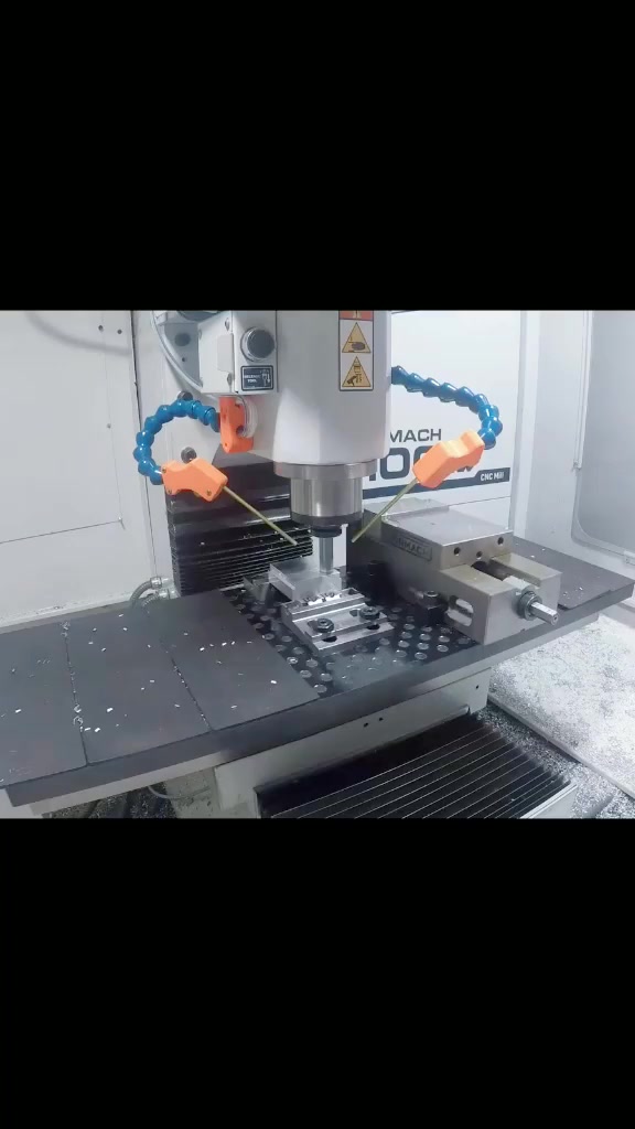 UG编程 现在的机器越来越先进了,工作效率也提高了很多 数控加工