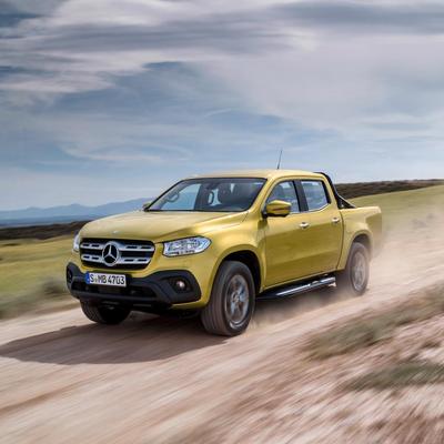 [终于露出真容!奔驰X级皮卡发布!]近日,奔驰发布了全新X级皮卡。由于...