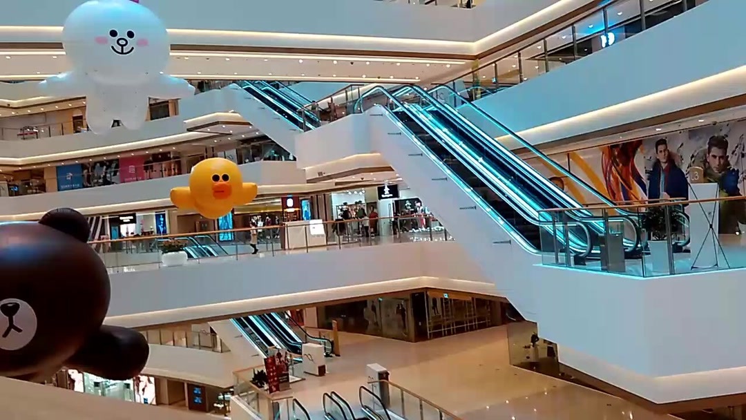 大连恒隆广场香港恒隆广场李嘉诚王健林首富东北最大奢侈品商场
