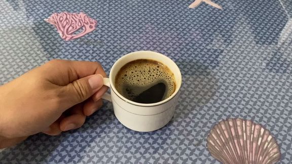 黑咖啡提升基础代谢,可以快速消耗多余热量!是减肥路上的小帮手