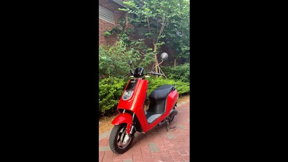 本铃·小牛电动车60v,充电器合格证手续齐全,搭载5个大电池