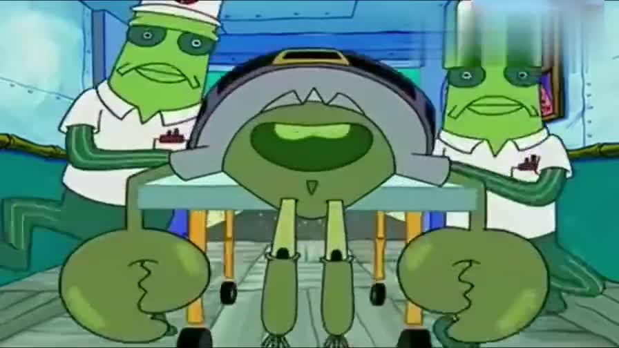 海绵宝宝:蟹老板吃了一口发霉的肉饼瞬间被抬上急救车