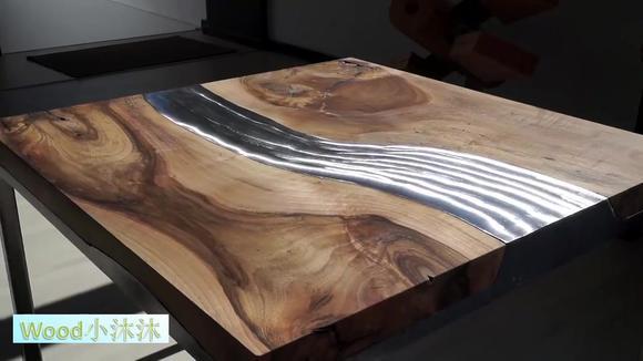 过程:实木和钢铁制作铁艺河流桌子,简约漂亮的边几