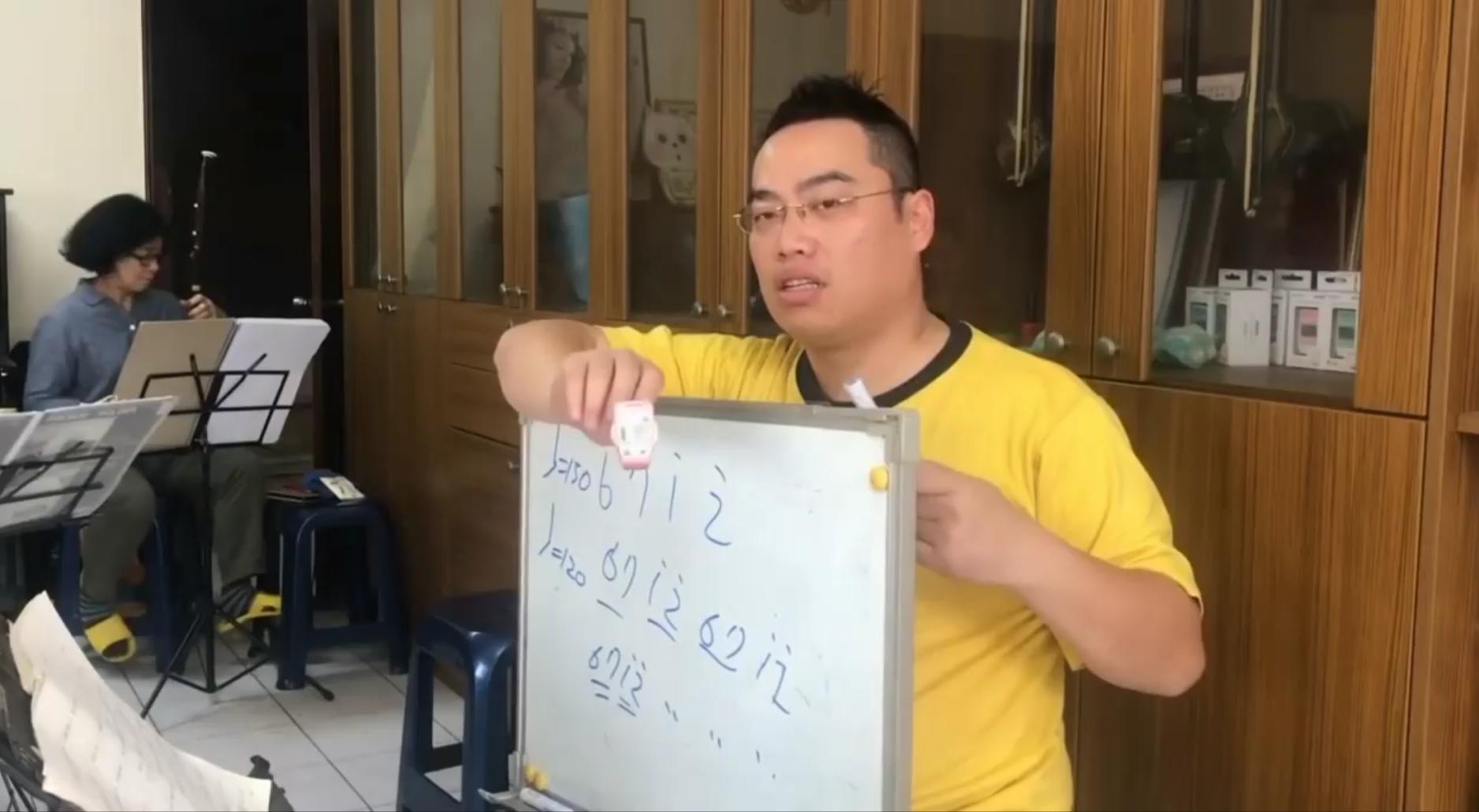 二胡课堂:运用节拍器重量练习