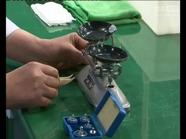 化学试题1配制100克5%的氯化钠溶液