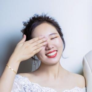 洛小落吖 