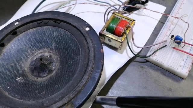 单三极管放大器加变压器声音居然洪亮