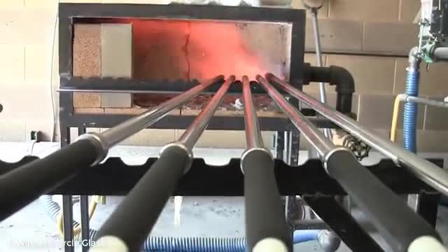 国外玻璃品制作过程,为什么国内没有人拍这么好看的视频