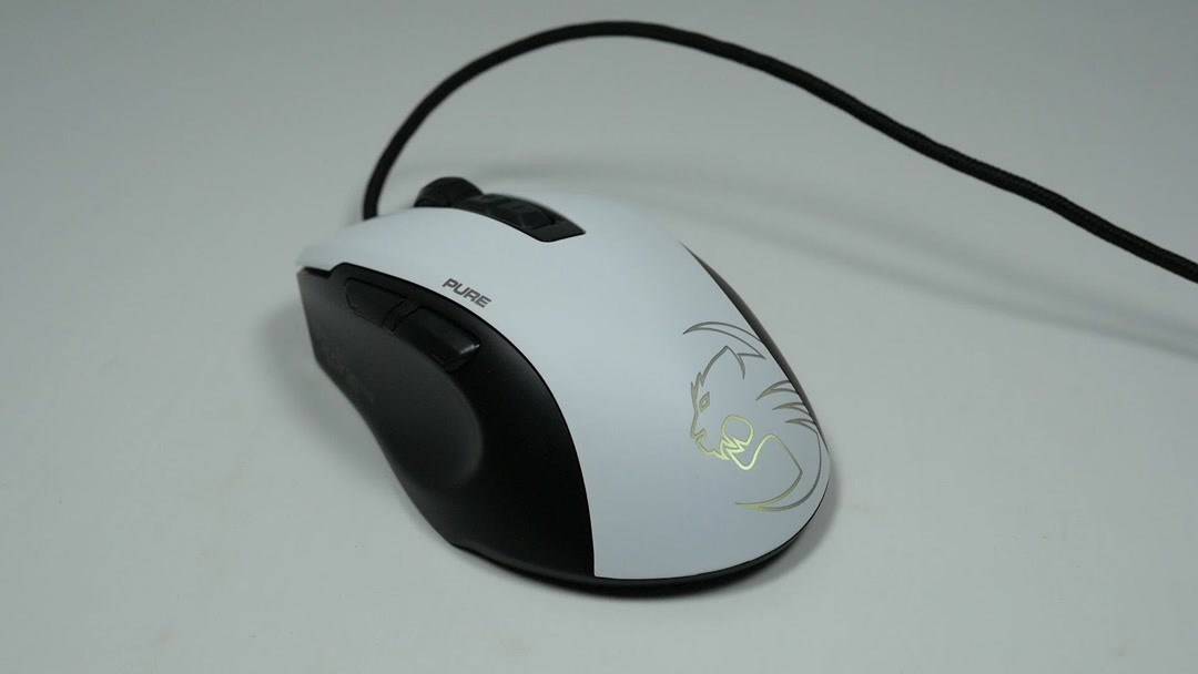 冰豹Kone Pure游戏鼠标开箱上手 来自小手玩家的真香警告