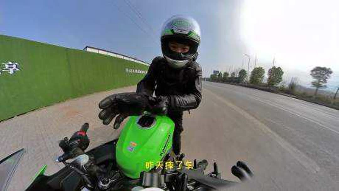 报保险修摩托,第二天去派出所开交通事故责任认定书,应当天报警