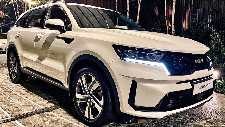 23款起亚索兰托“开始逆袭”,1.6T混动引擎+7座,汉兰达地位不保