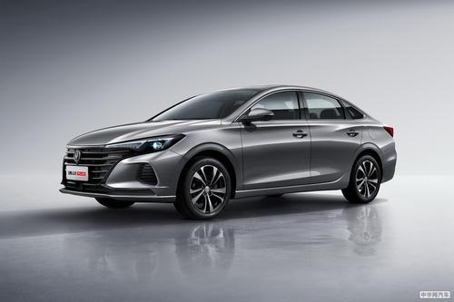 不到10万元的精品家轿全新改款,长安逸动PLUS 2021款发布