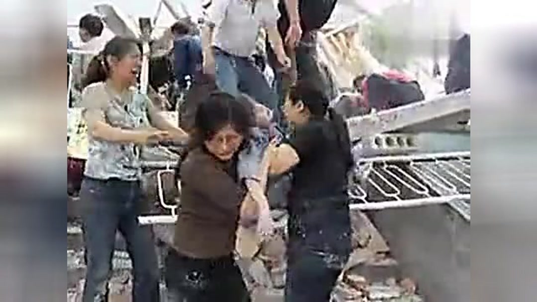 5.12汶川地震A(震撼实拍) 亲历者慎入!