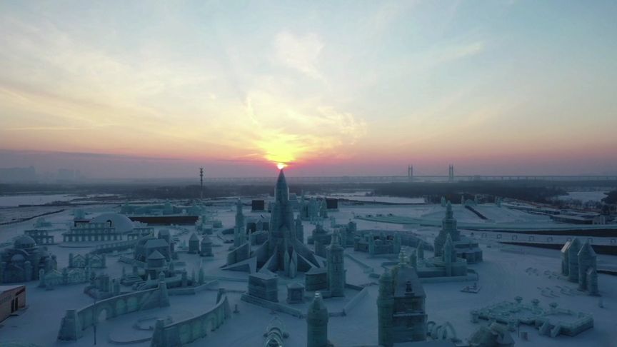 闭园后的哈尔滨冰雪大世界