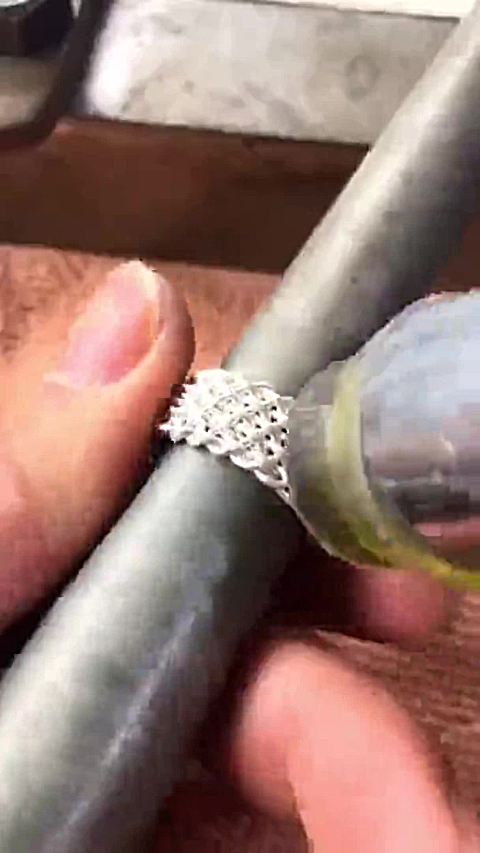 手工编织戒指,一个才卖10块钱,简直是太良心!