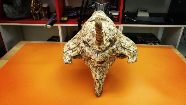 风之伊:简单几步制作模型,新世纪福音战士eva初号机头盔