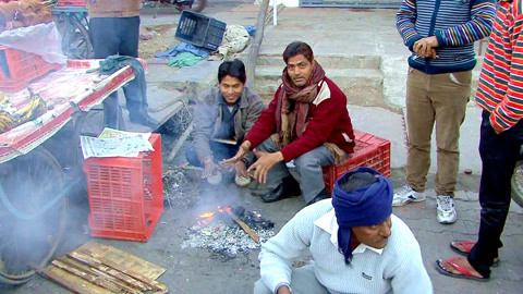 印度冬天的早上,看看底层印度人的真实生活,中国小伙在印度实拍