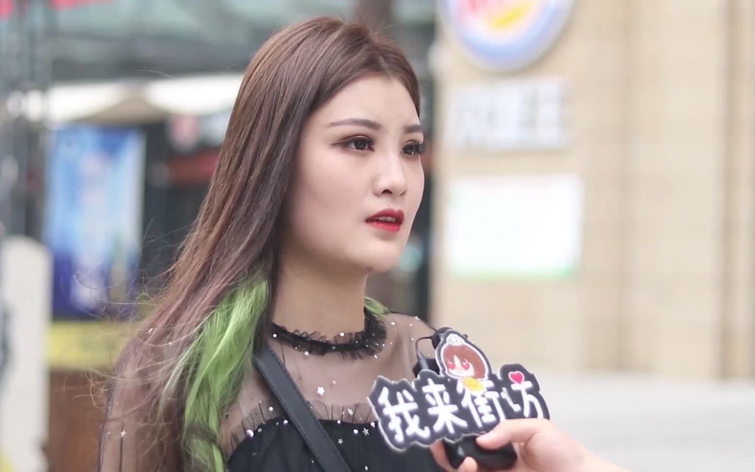 假如有人说你丑你会怎么回怼回去?妹子你好霸气