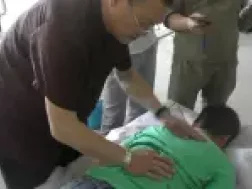 中医高学践小儿推拿排痰手法指导