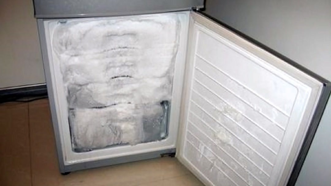 冰箱结冰很厚难去除,不用铲不用撬,10分钟冰霜自动脱落!真实用