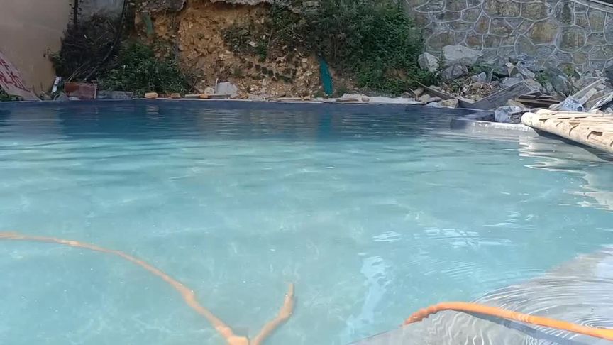 水池闭水试验,已满水超过24小时,滴水不漏ߘ�ߘ�ߘ�#假山鱼池