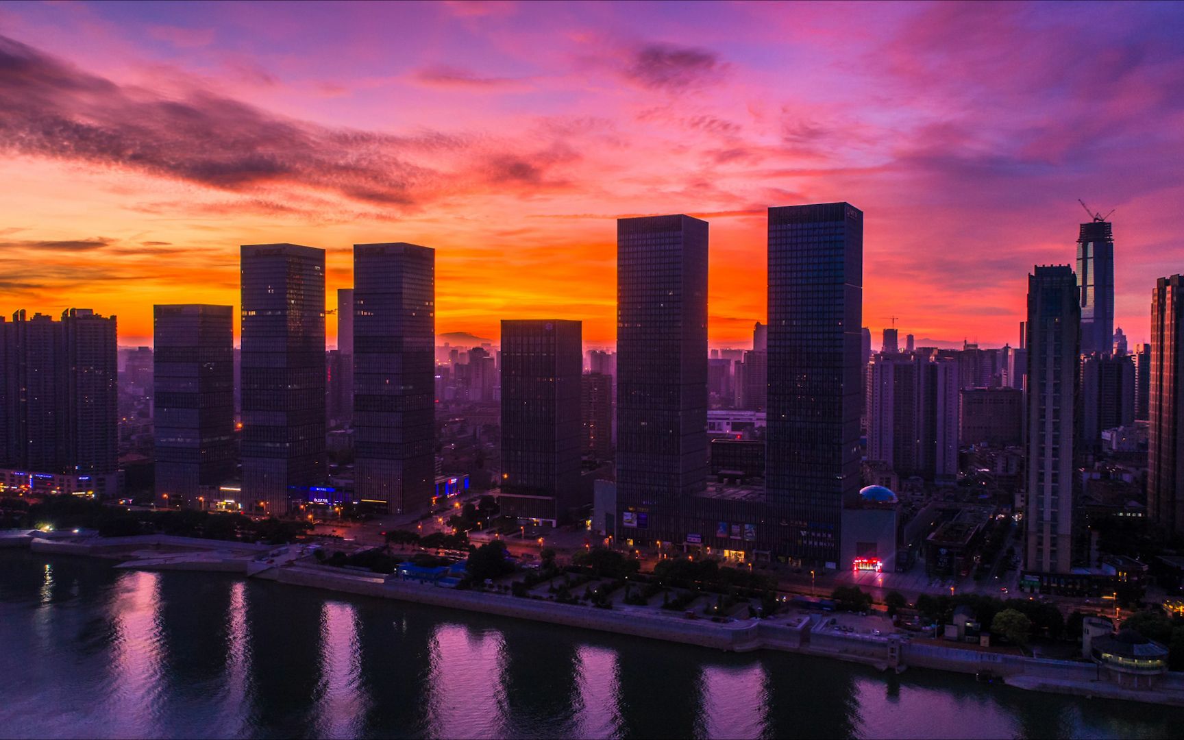 风景与建筑航拍延时摄影后期教程(一)