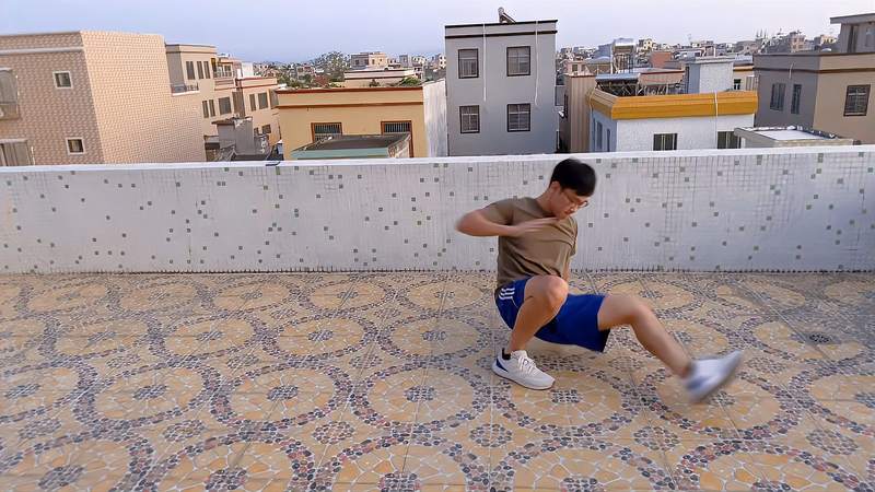 冬日健身如何1个月瘦20斤?一套动作,高效燃脂,暴汗太快乐