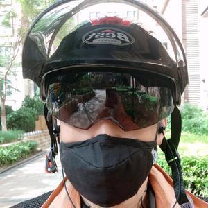 云行月随缘 