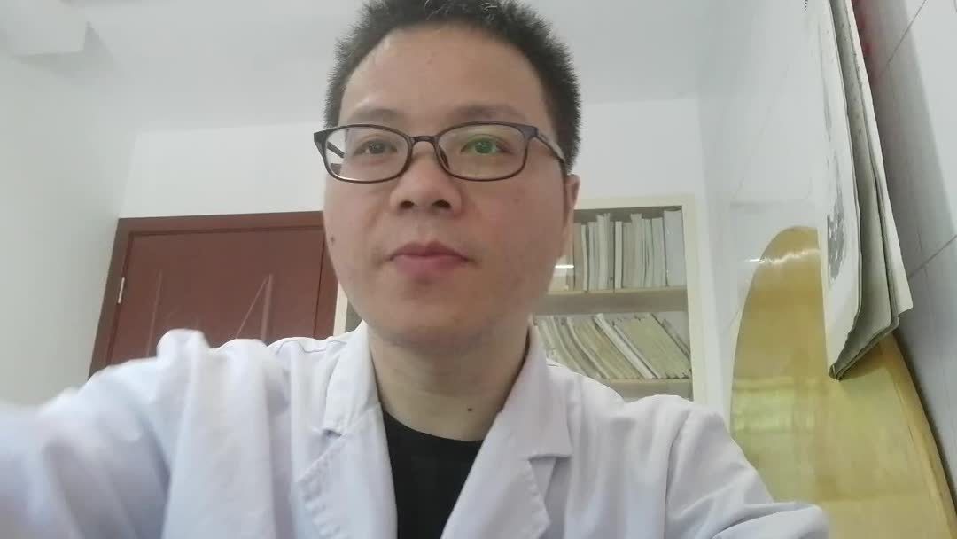 总掉头发是缺乏维生素B7 ,身体8种不同症状,告诉你缺哪些维生素