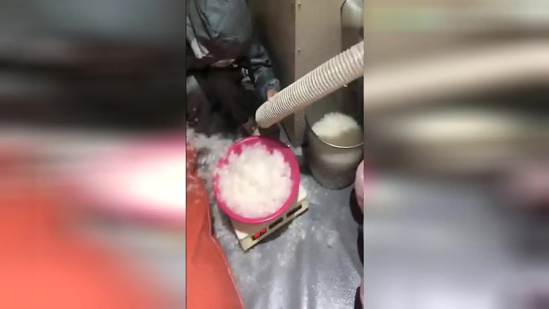 羽绒被这样填充羽绒,第一次见这样充绒的!