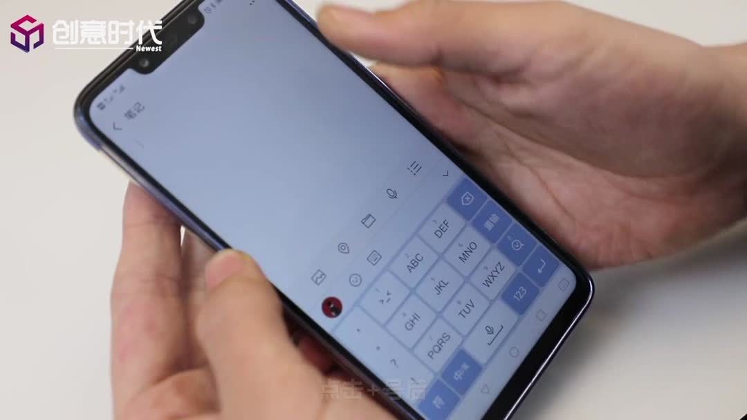 微信点击这个按钮,就能发朋友圈5分钟长视频,还可以拼9张图片