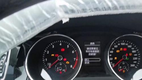 abs灯亮能继续开车吗?虽然可以继续驾驶车辆,但是为了确保驾驶