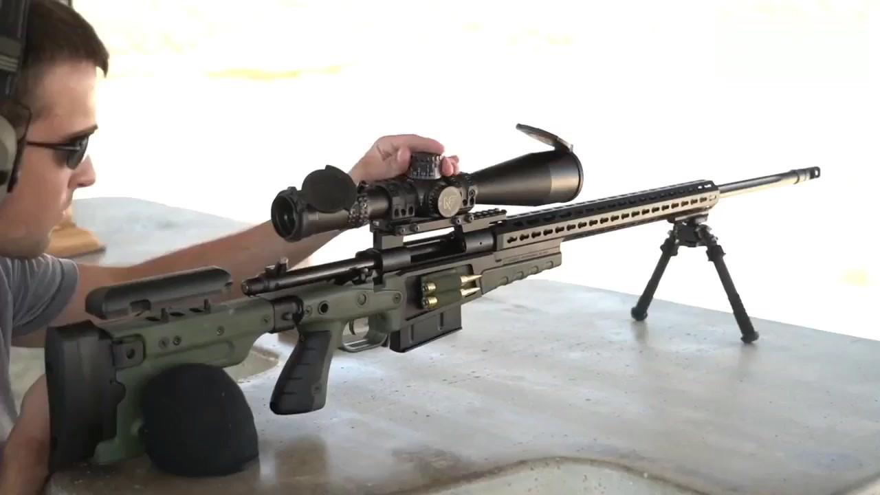 狙击步枪瞄准镜实拍,打个1000码的靶子,果然不简单