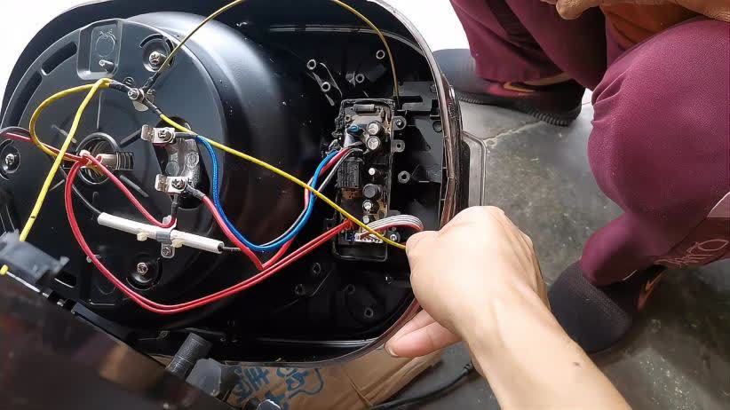 家电维修电饭锅方法,更换主板教程...