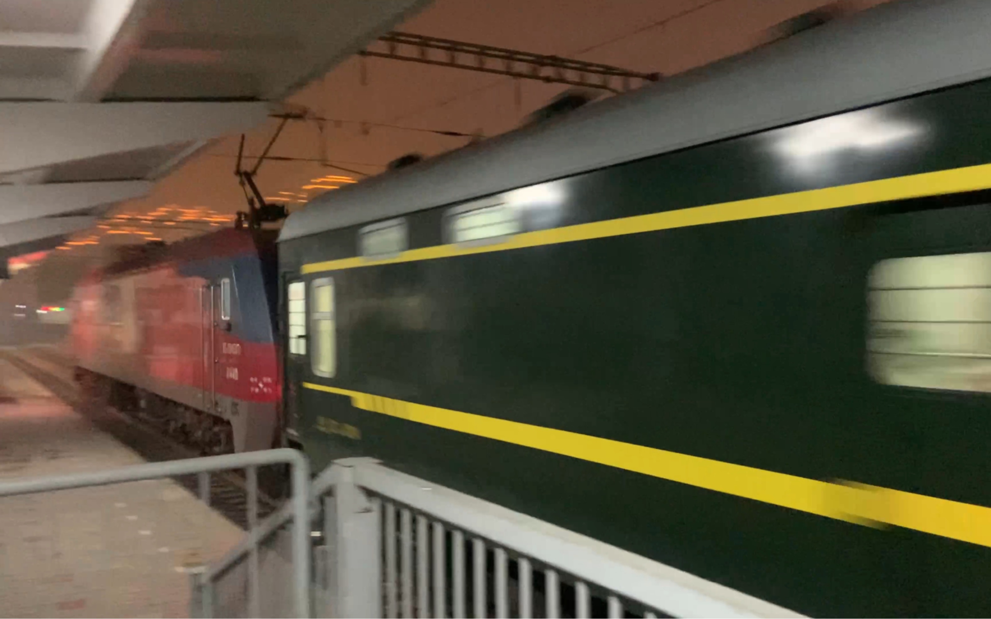 【中国铁路】K22次列车通过邢台站