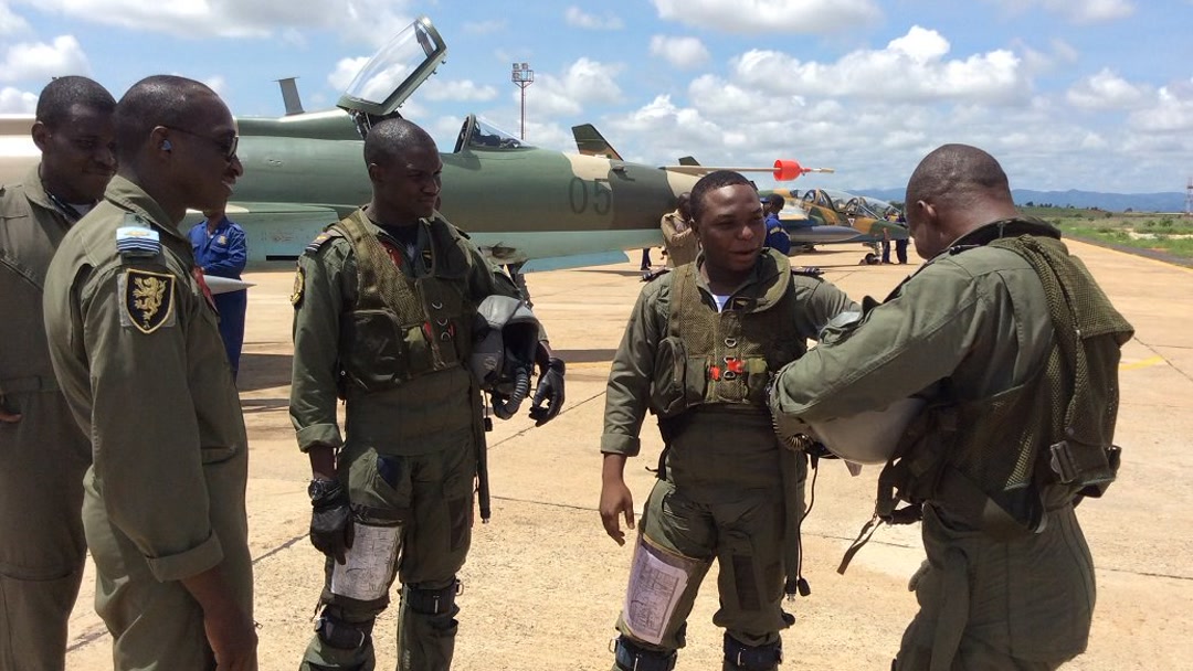 一大国买中国几十亿美元武器 比巴铁更加亲华