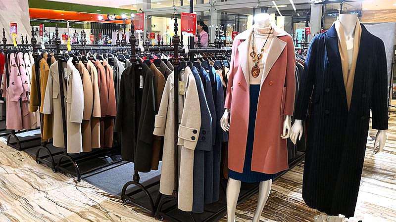 羊绒大衣真假难分辨,教你轻松辨别,否则花了钱也没买到真的