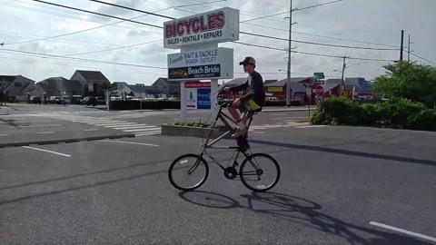 吃饱了撑着的设计师,制作的那些古怪自行车,难不成只为回头率?