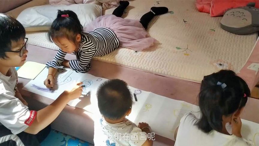中秋节到了,小朋友发挥出神级绘画水平,震惊路人