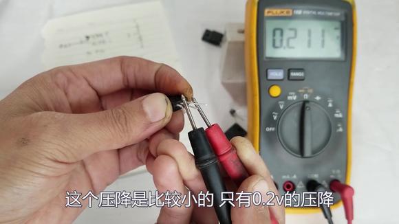 小伙分享三极管的识别与测量方法,初学者的福音,值得收藏