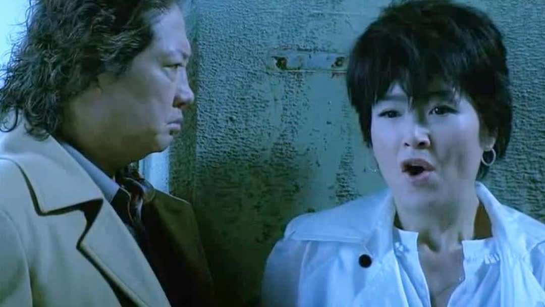 论有文化的重要性!大嫂为了打理帮派大哥的生意,自学英语和会计