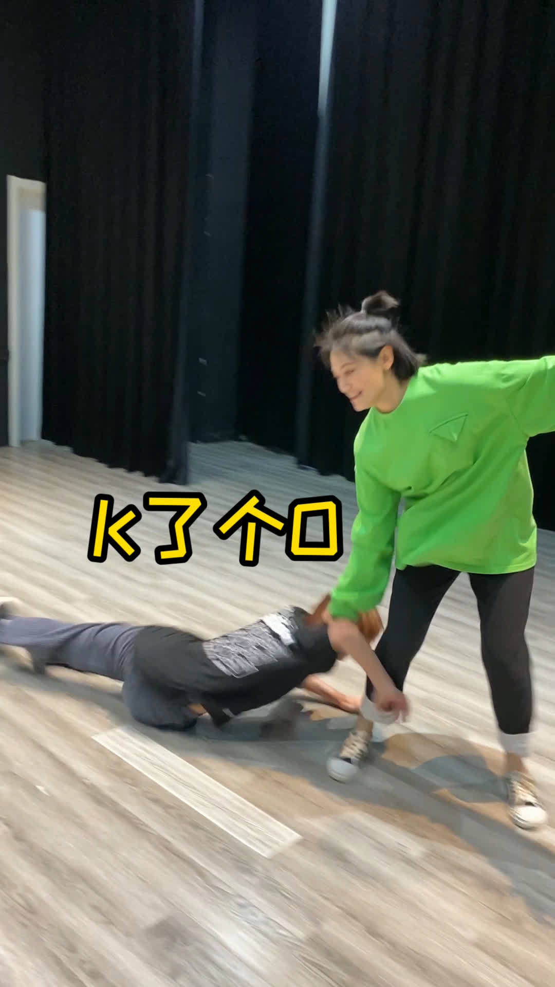 挨揍或许会迟到但一定不会缺席艺考迷惑行为大赏表演艺考
