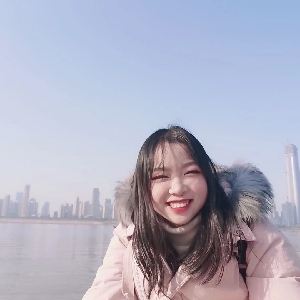 无敌爱吃酸奶的圆圆 