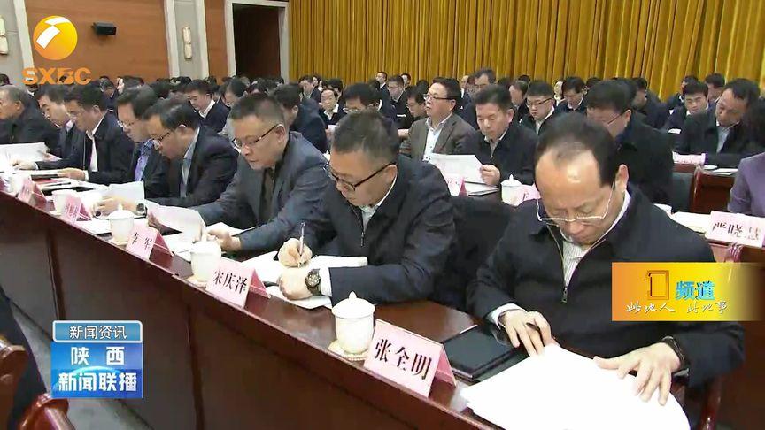 胡和平强调,推进县域经济和城镇建设高质量发展