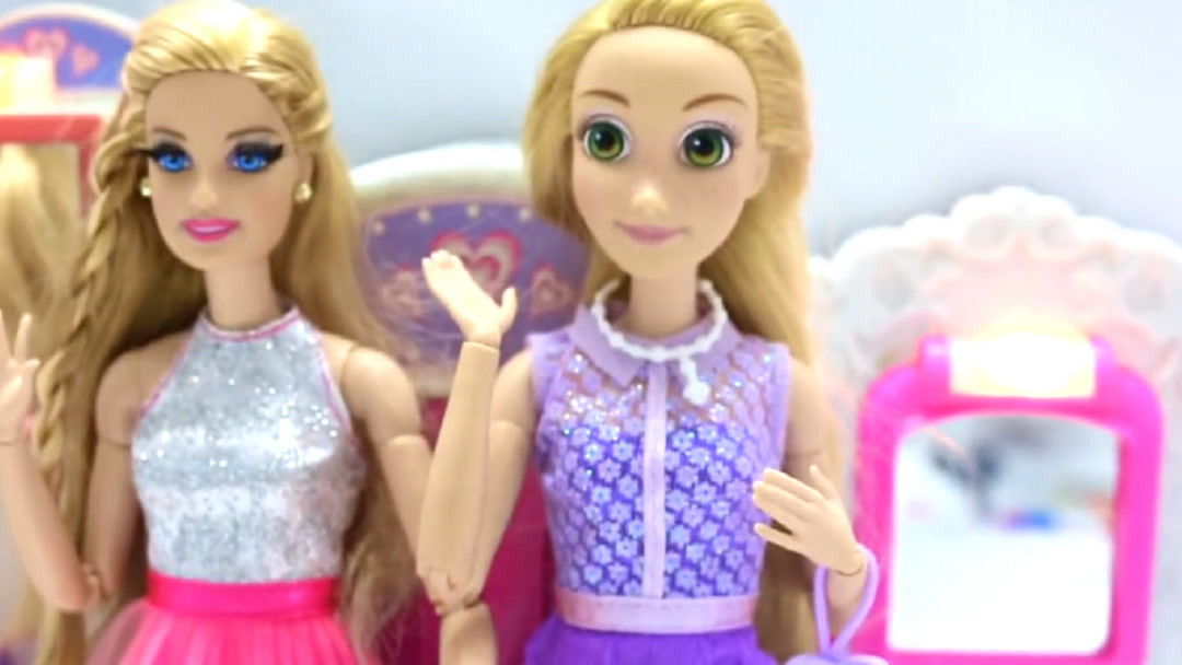 好看芭比娃娃:芭比又要生小宝宝啦!芭比娃娃化妆箱玩具!