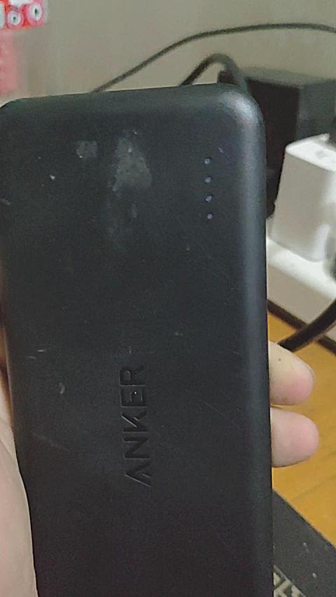 假冒伪劣山寨anker充电宝 充不进去电