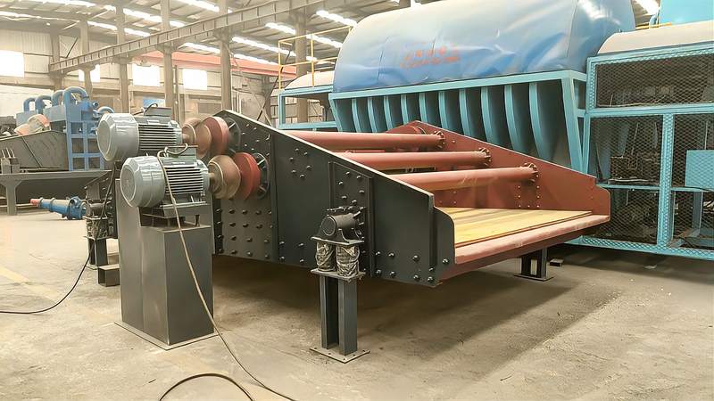 3060大型振动脱水筛完成试机,洗沙脱水特别的稳定!